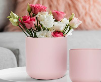 Abbott Wholesale Home Décor